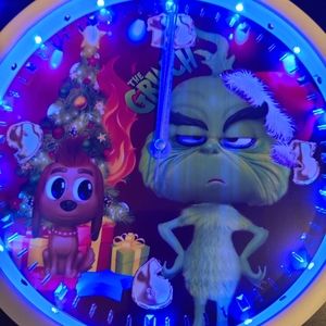 grinch n max | Wall Decor | Grinch Clock | Poshmark